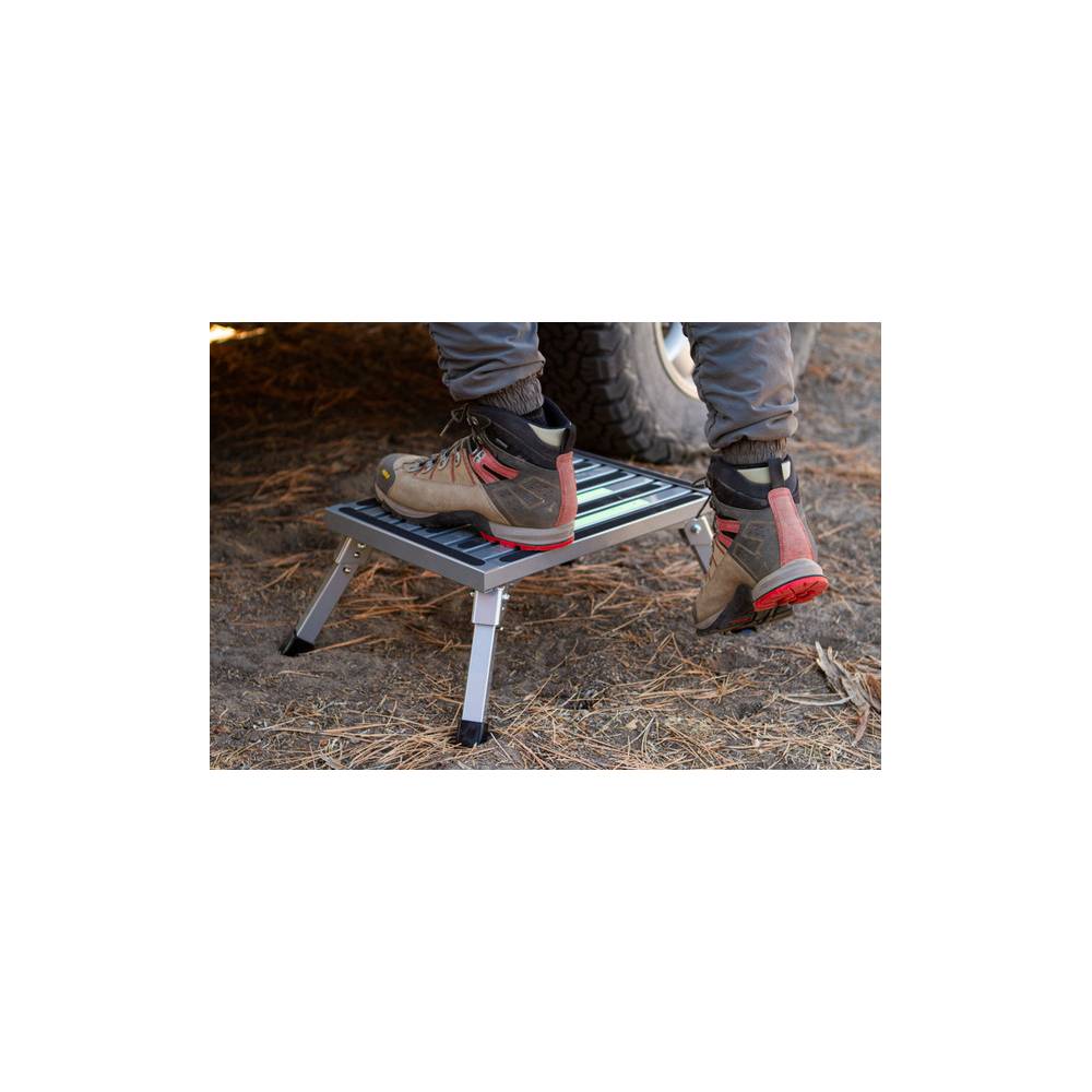 Quick Fold Step - IRONMAN 4X4